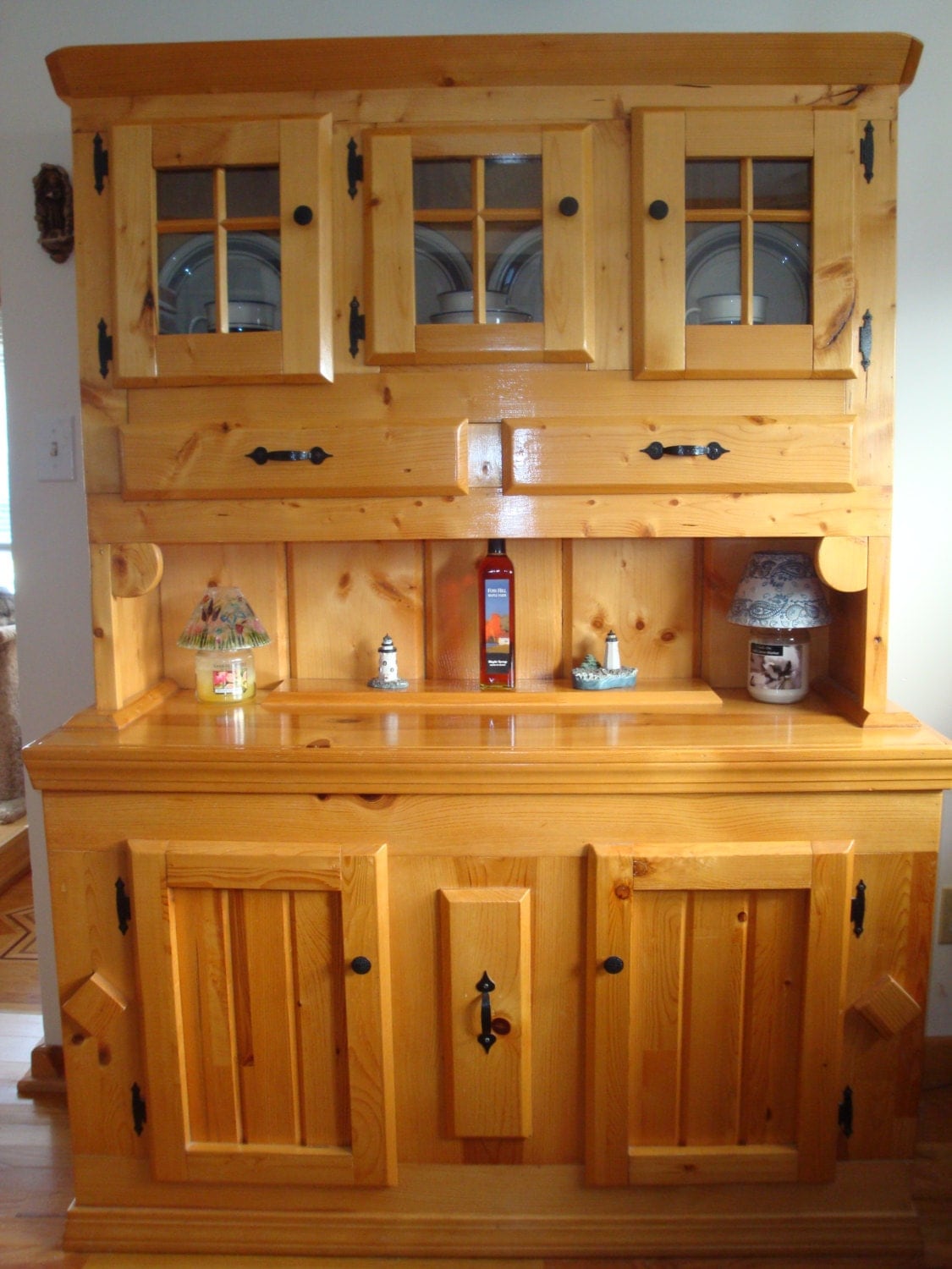 Solid Knotty Pine Country Style Hutch by OldSaybrookWoodcraft