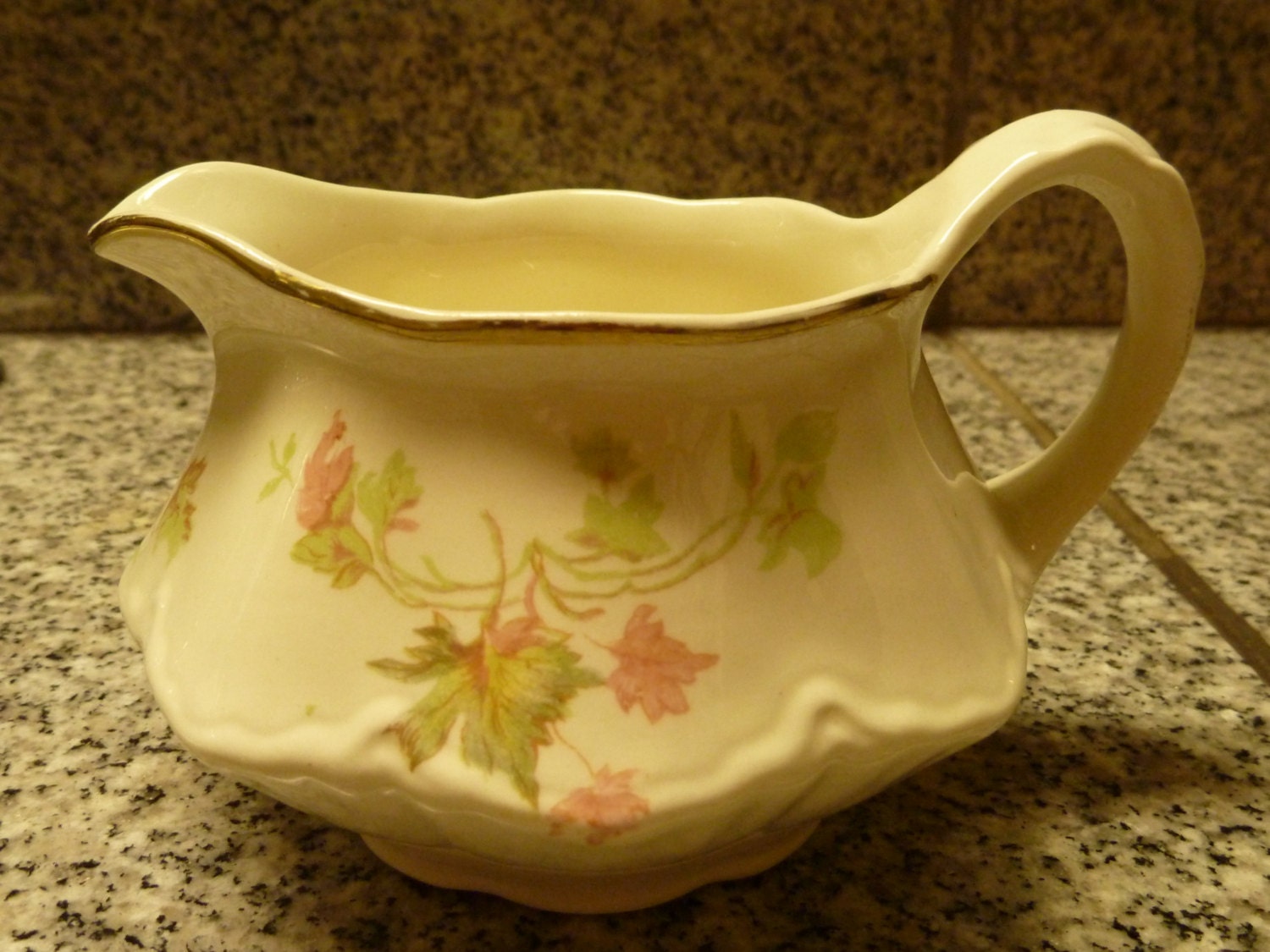Vintage Homer Laughlin Maple Leaf Pattern Creamer L46 N8 Free Shipping ...