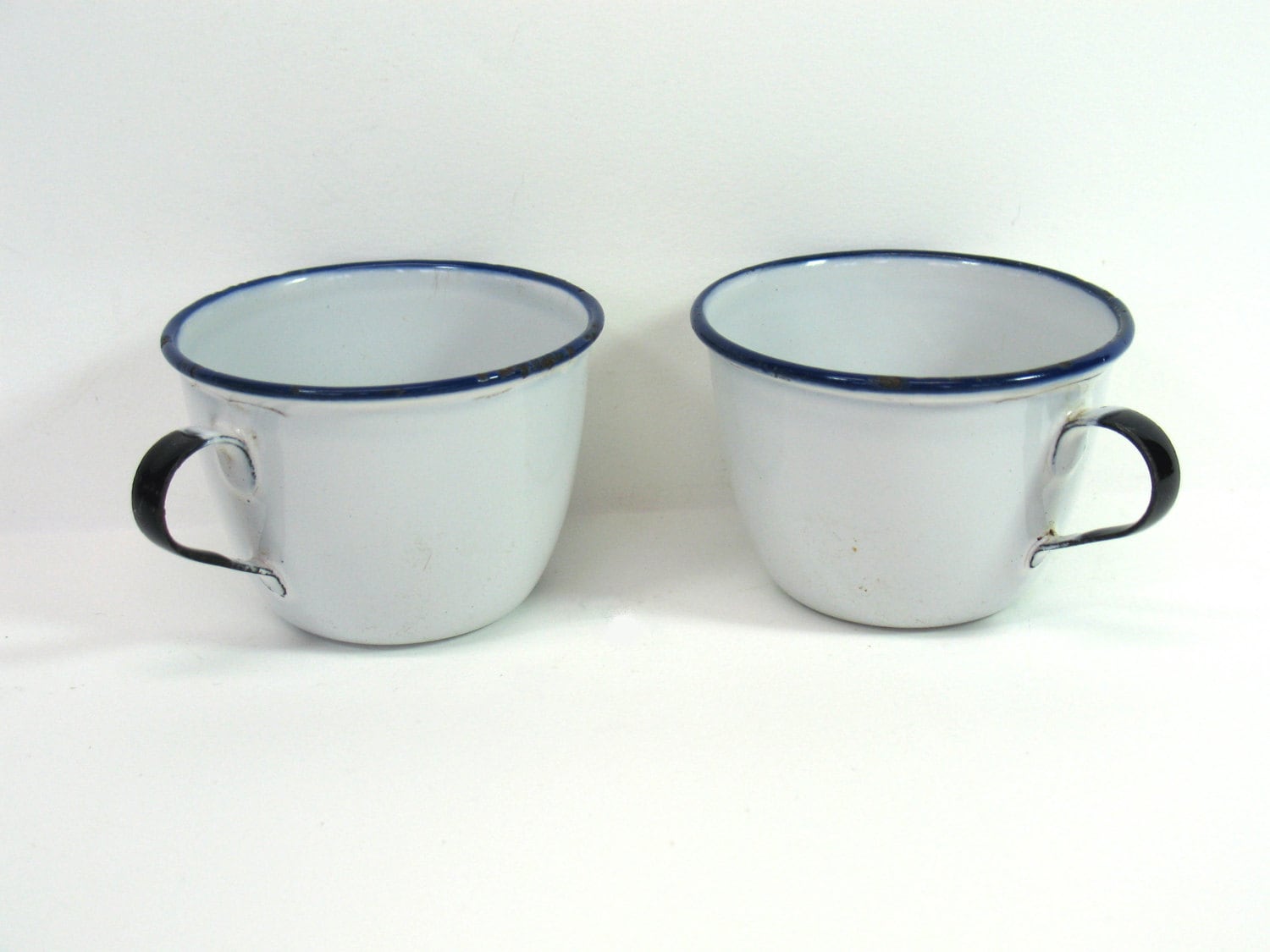 Enamel Cups Two Picnic Mugs Enamelware by FindingMaineVintage