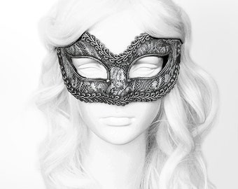 Sequined Silver Masquerade Mask With Rhinestones And