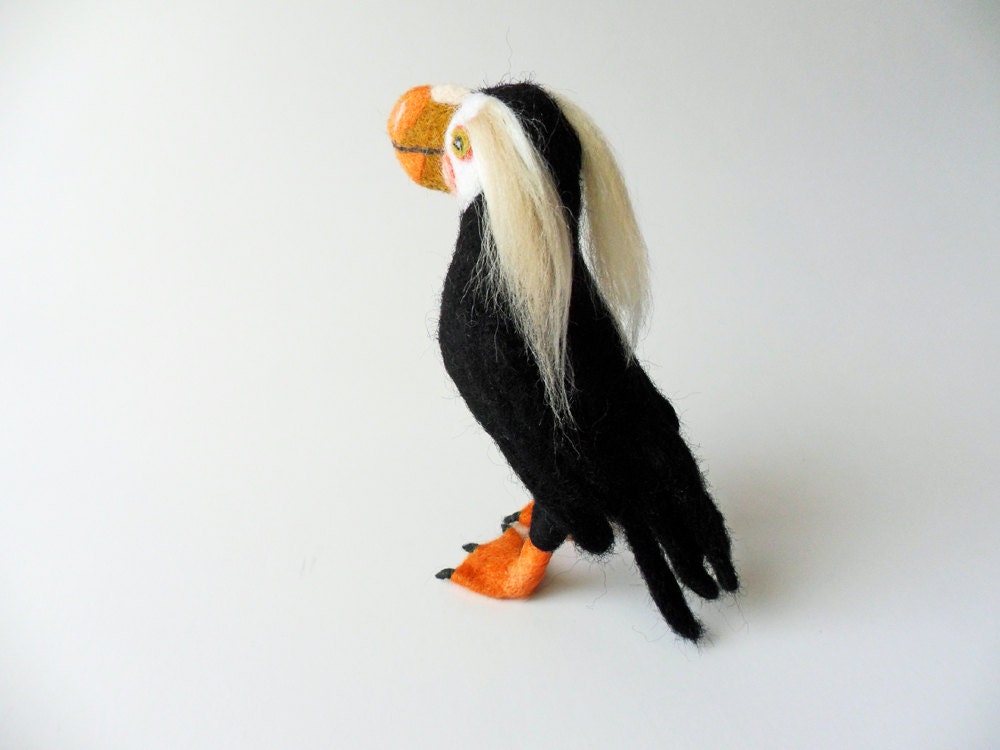 Needle Felted Tufted Puffin Animal Wool Felt Soft by ZeMode