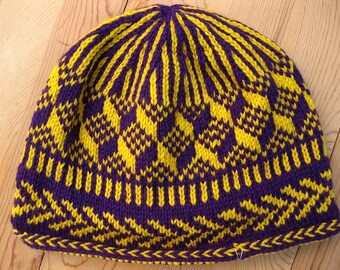 Handknit Scandinavian Cap Traditional Swedish. Pattern is