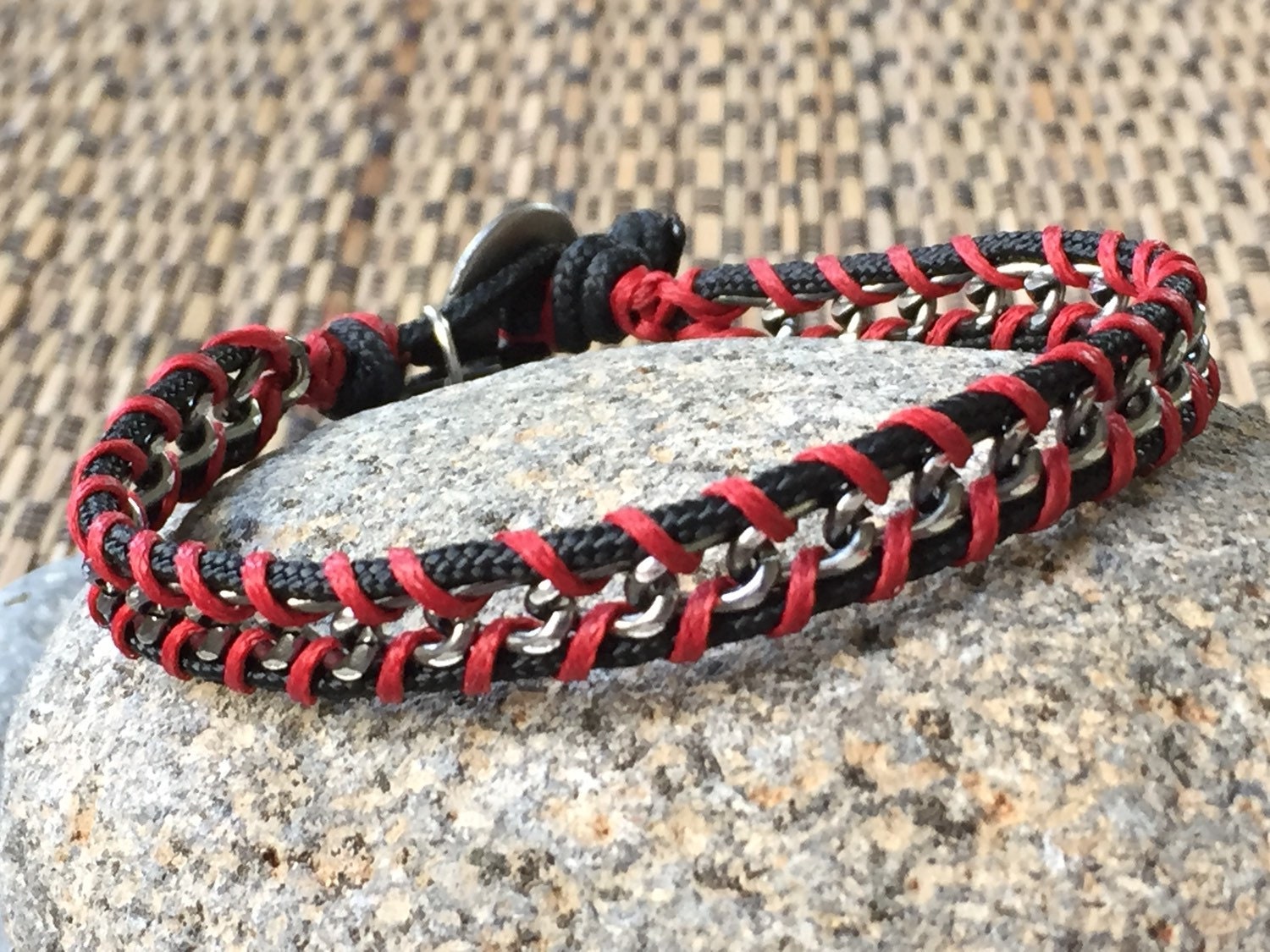 Black and red men's bracelet or Unisex with chain and by laQshop