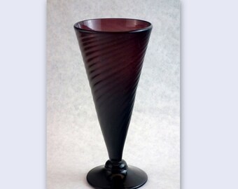 Vintage spun glass | Etsy