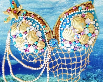 Items similar to Mermaid shell bra on Etsy