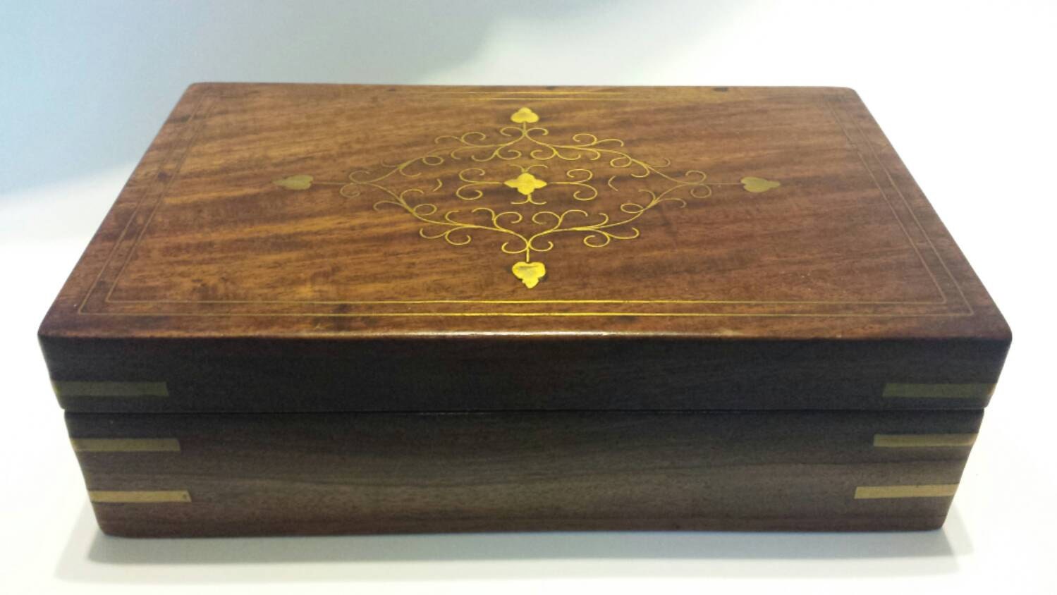 Vintage Handmade Wooden Box with Brass Filigree Inlay – Haute Juice