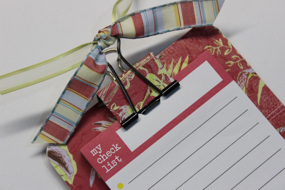 Post It Note Holder Sticky Note Holder Sticky Pad by carriescrafty