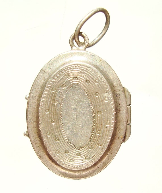 Reliquary Silver Vintage Open Locket Religious Pendant Jewelry