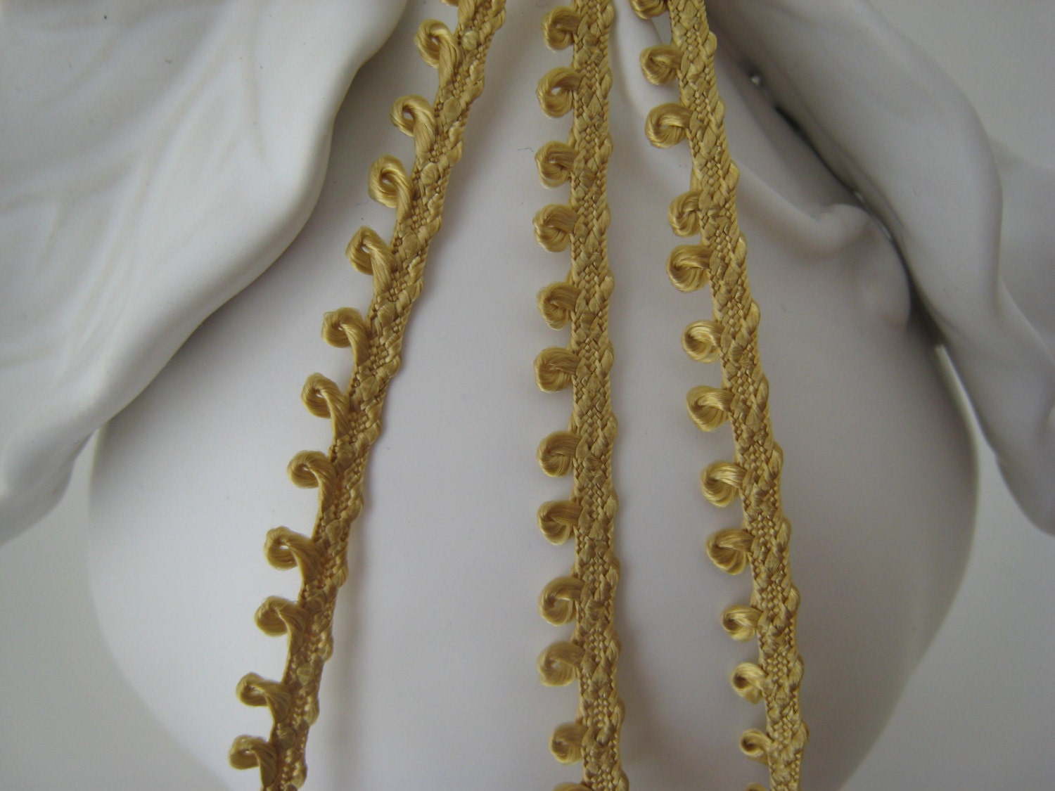 Picot Trim Gold Loop Braid Narrow Decorative by theperfectworld