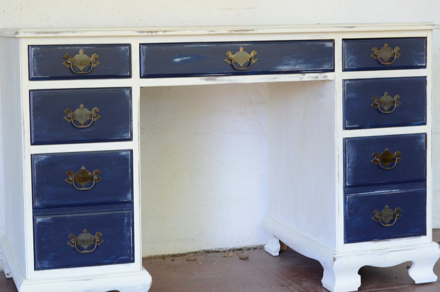 Blue and White Desk – Haute Juice