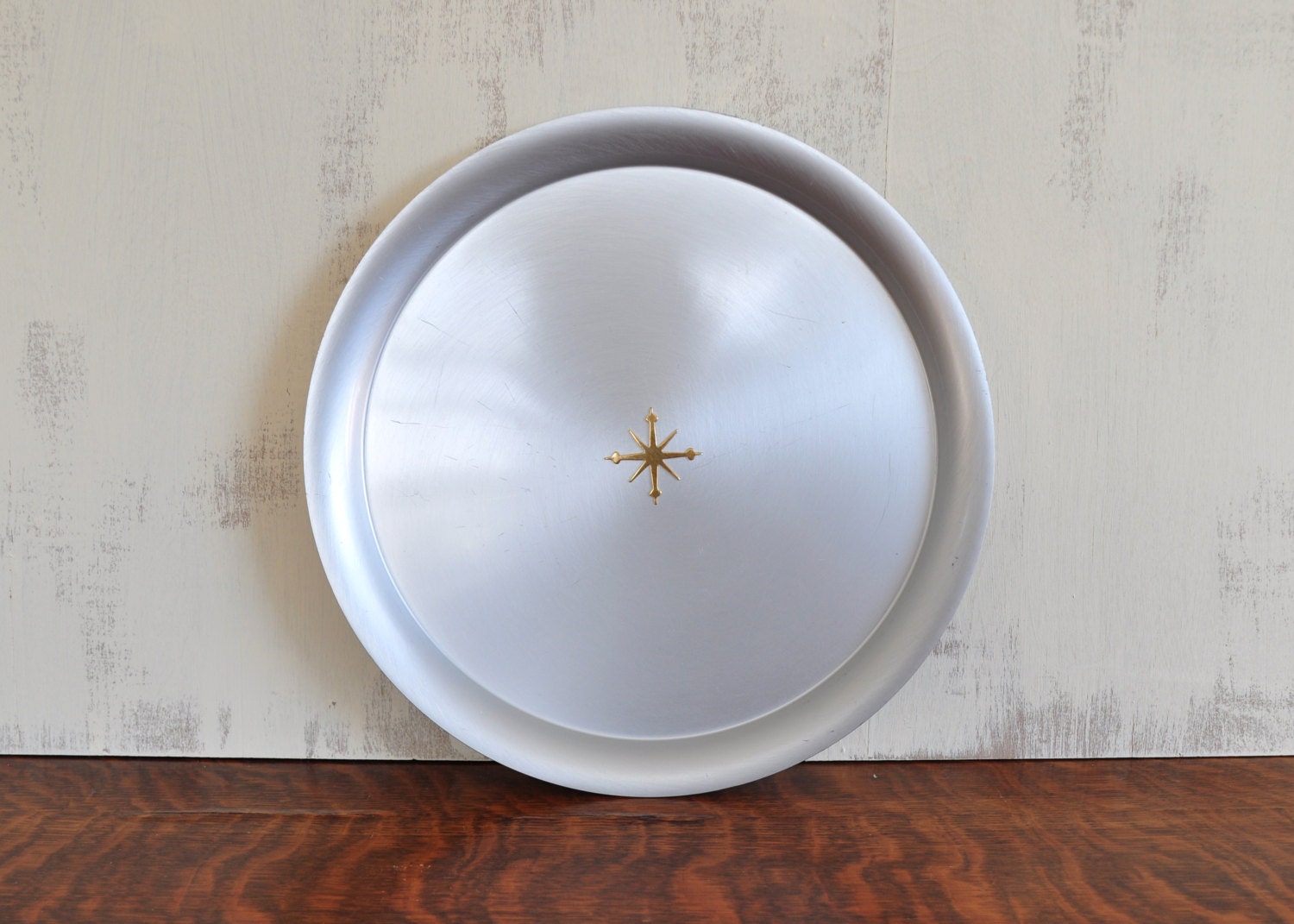 Vintage Mirro Medallion Serving Tray , Mid-Century Modern – Haute Juice