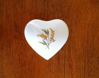 Vintage No. 130 Marguerite Playing Cards Gold Edges Linoid