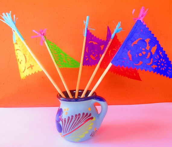 Items similar to Mexican paper flag, aztec home decor,Tribal,Papel ...