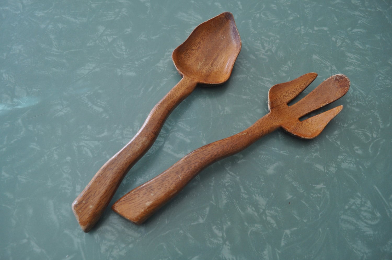 Vintage Hawaiian Monkey Wood Serving Utensils – Haute Juice