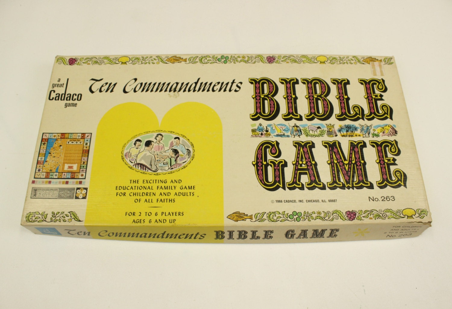 Ten Commandments Bible Game 1966 Cadaco Inc. No. 263 Bible