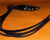 Beliebte Artikel für bullwhip auf Etsy