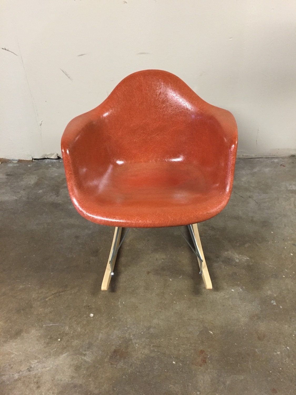 Red-Orange Eames Fiberglass Rocking Chair – Haute Juice