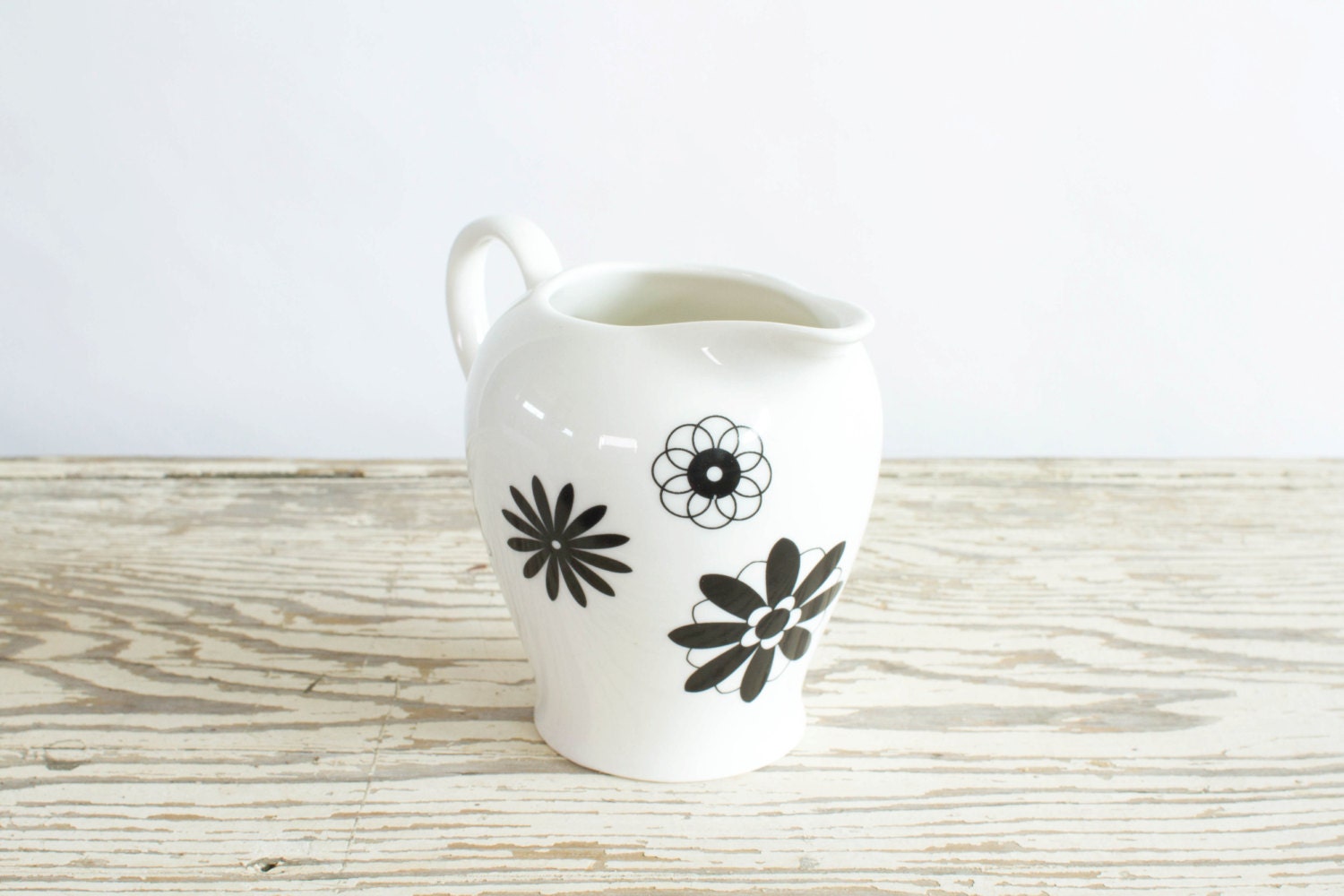 Retro Style Creamer Dispenser – Haute Juice