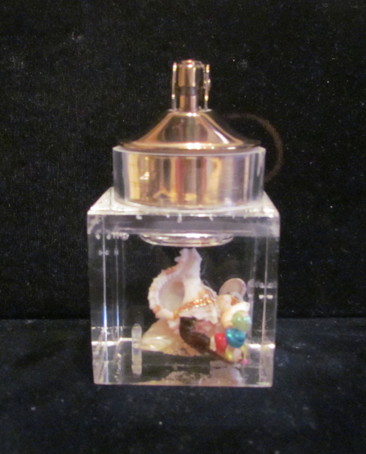Vintage 1960s Table Lighter Lucite Table Lighter Seascape