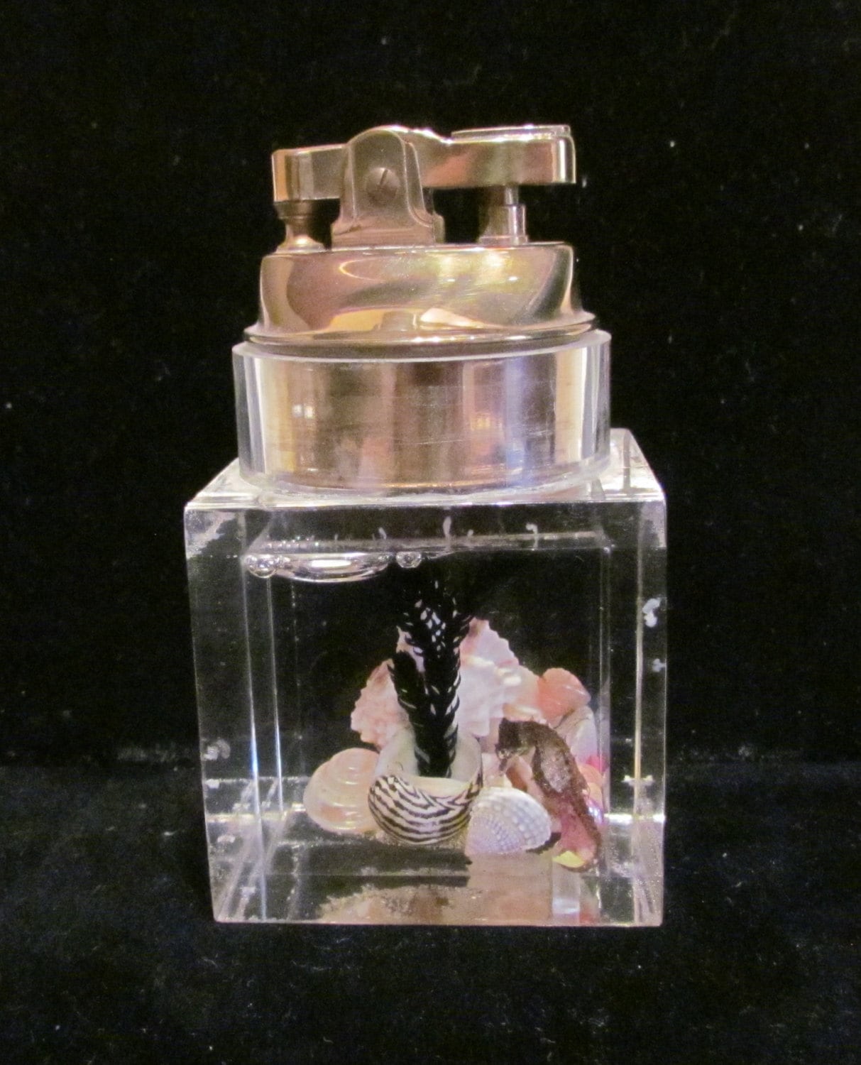 Vintage 1960s Table Lighter Lucite Table Lighter Seascape