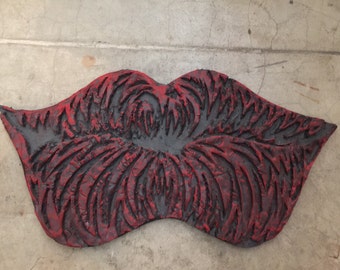 Lips sculpture | Etsy