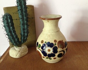 Popular items for folk art vase on Etsy
