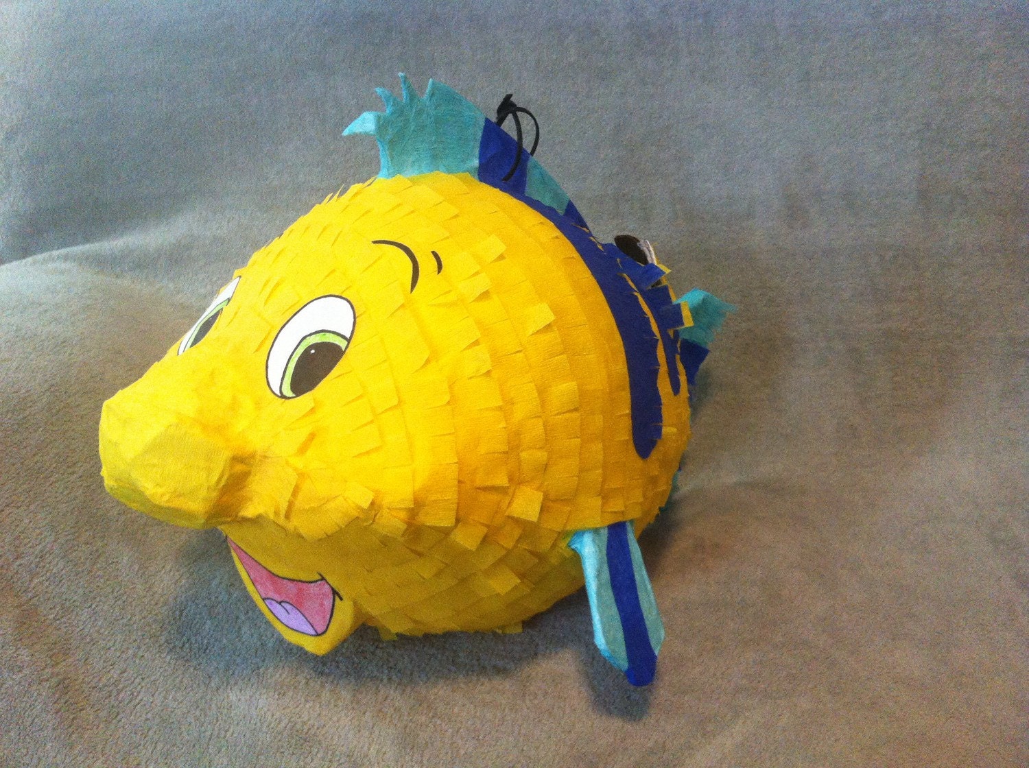 FLOUNDER Fish pinata