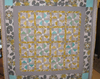 Round table quilt | Etsy