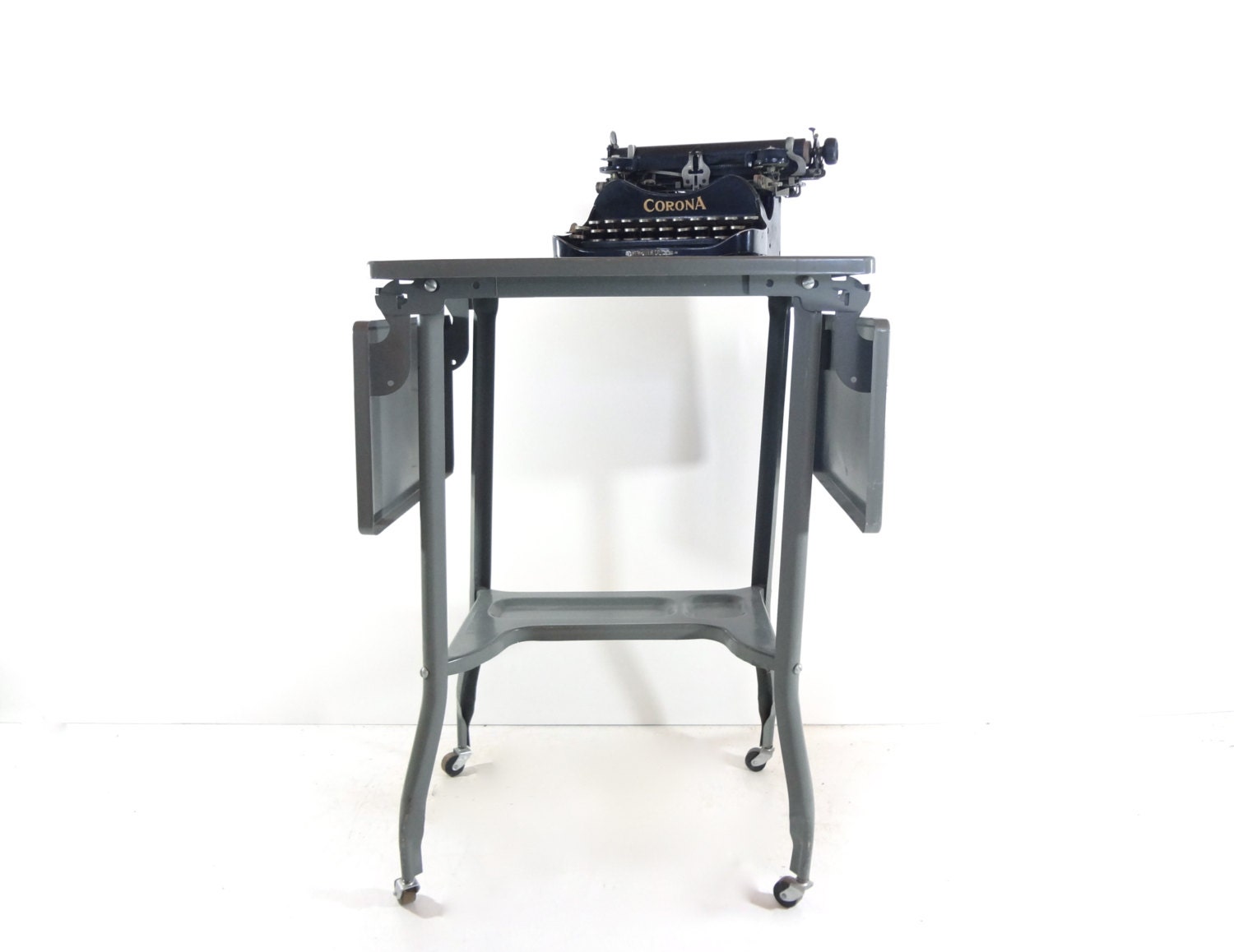 Vintage Industrial Typewriter Table – oldschooltypers