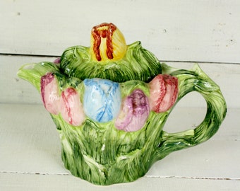 Popular items for tulip teapot on Etsy