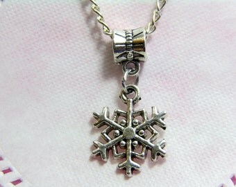 Snowflakes Necklace, Christmas Necklace, Snowflakes Jewelry, Snowflakes ...