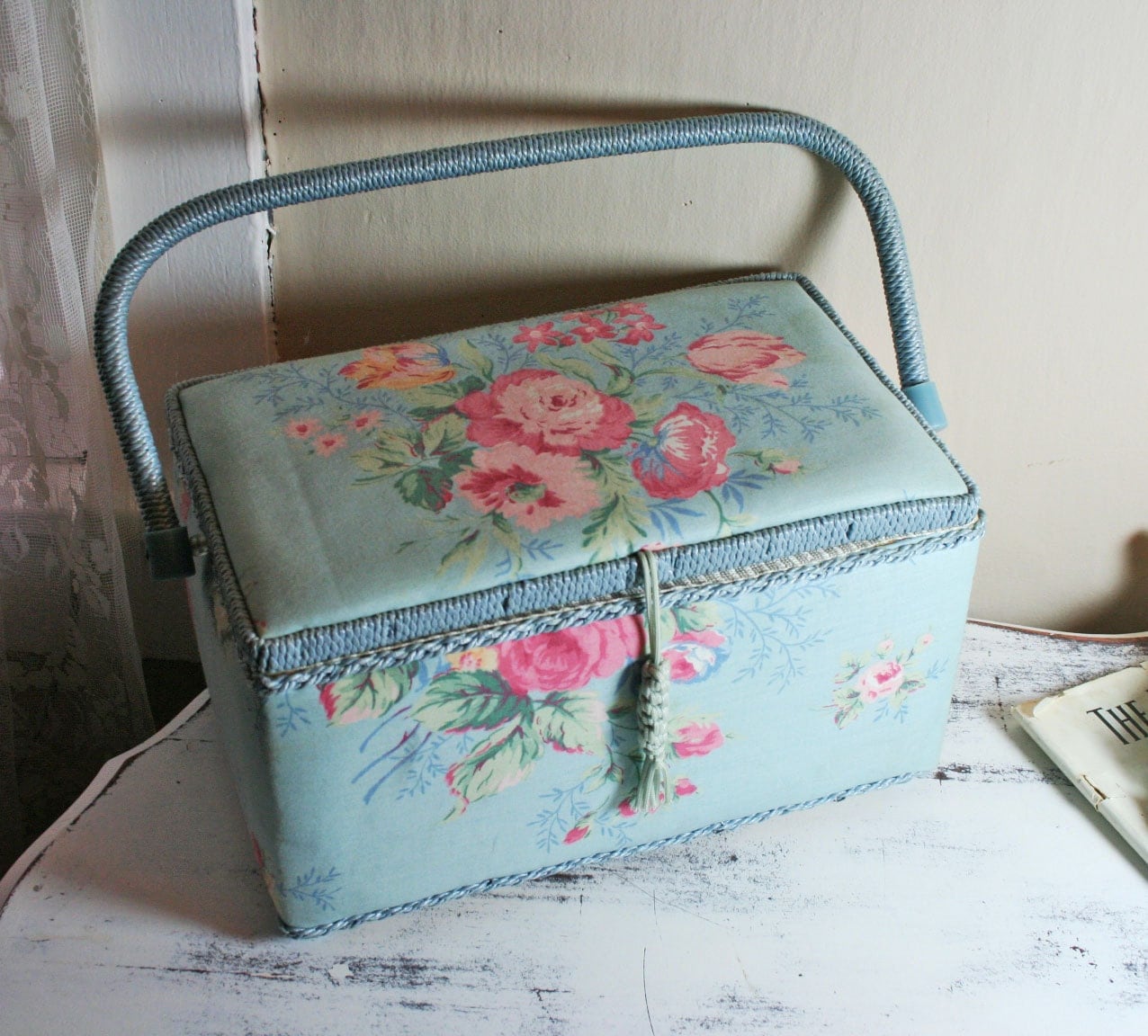Light Blue Floral Shabby Chic Vintage Padded Fabric Wicker Handle ...