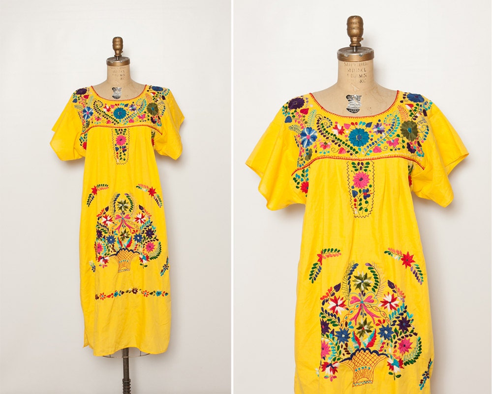 Vintage 1970s Oaxacan Mexican embroidered yellow floral dress – Haute Juice