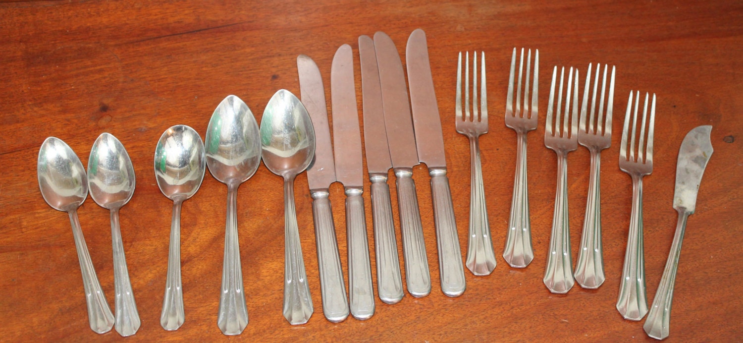 HAMPTON ROYAL Stainless Flatware Vintage Silverware set knife