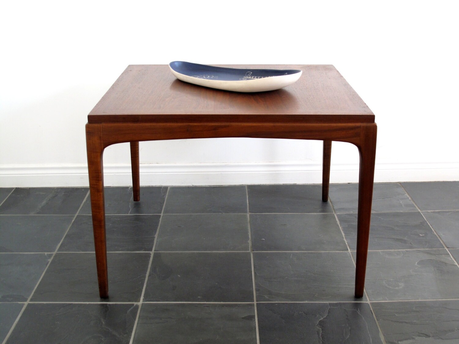 Vintage Lane Mid Century Side Table – Wood MidCentury End Table ...