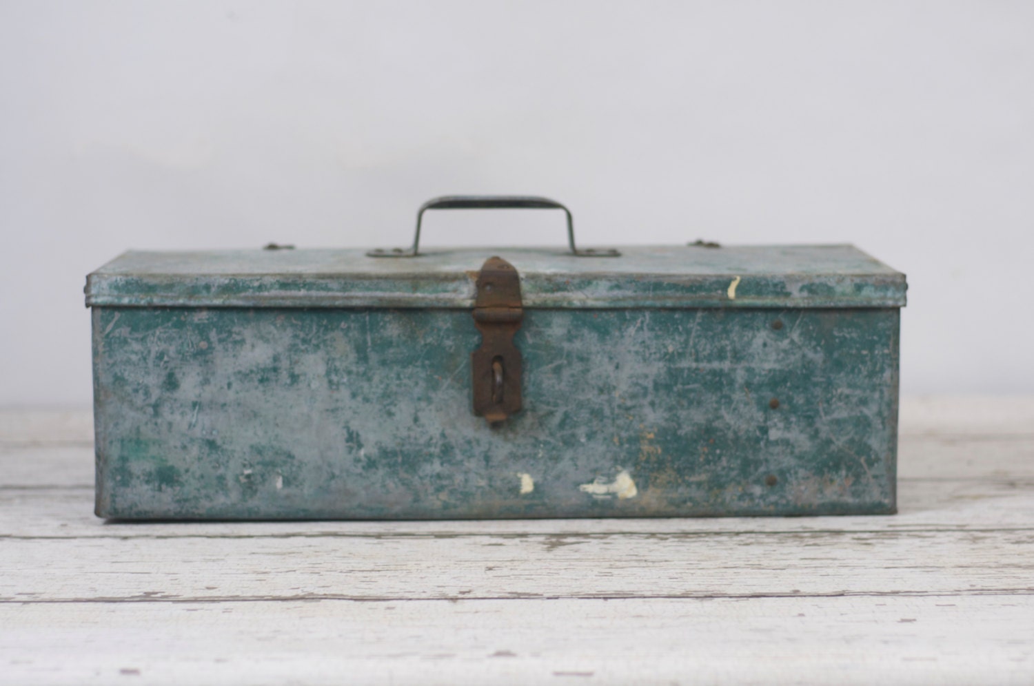 Toolbox Vintage Turqoise Metal Toolbox Handmade Box Vintage Metal ...