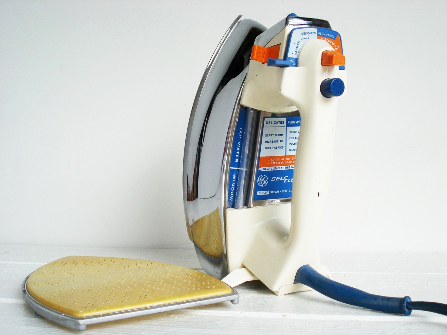 Vintage General Electric Orange and Blue, Self Clean II Steam, Self ...