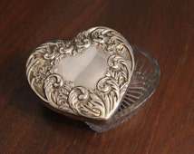 Popular items for silver heart box on Etsy