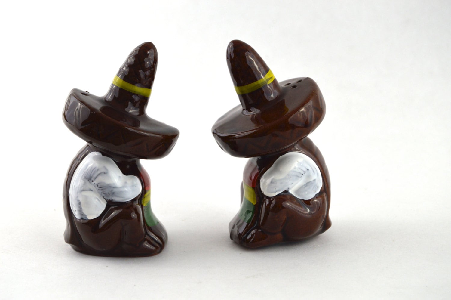 Mexican Salt and Pepper Shakers – Haute Juice