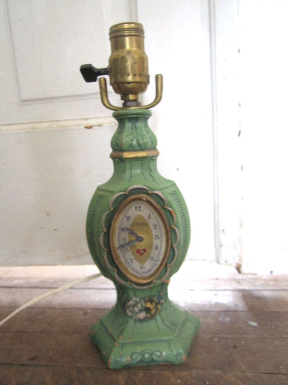 Vintage Lux Heartbeat Chalkware Clock & Lamp Combo – Haute Juice