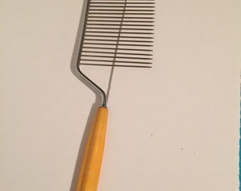 Cake Cutter with Bakelite Handle