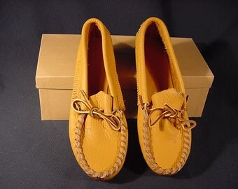 Old moccasins | Etsy