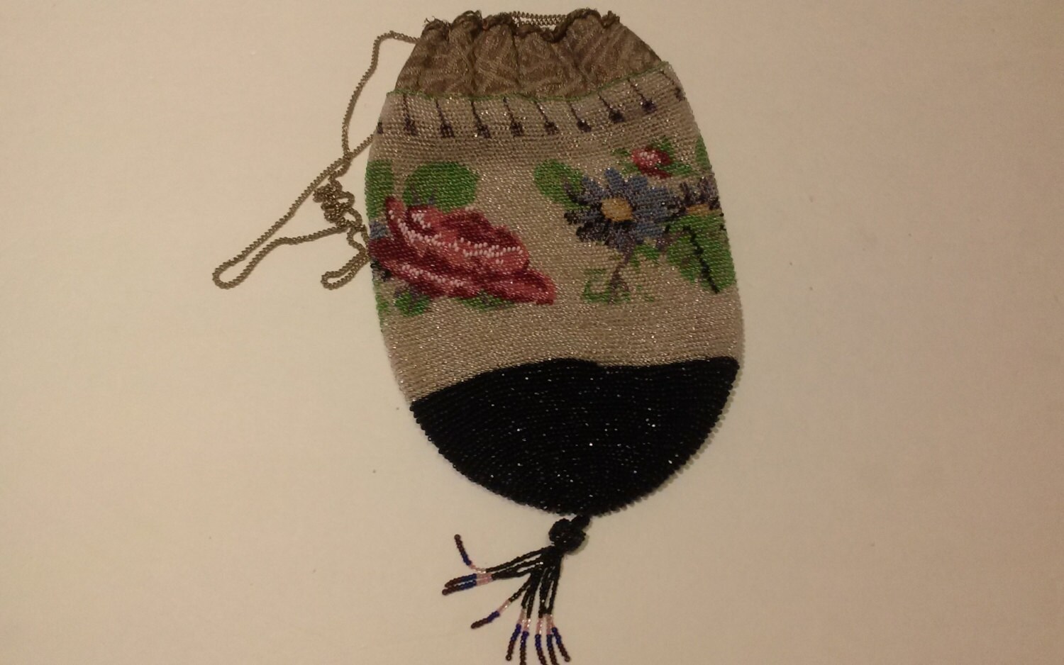 Vintage Early 19th Century Hand Micro Beaded Reticule – Haute Juice