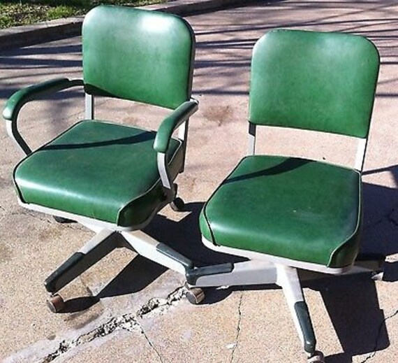 Items similar to Vintage Mid Century Style Desk Office Task Chair ...