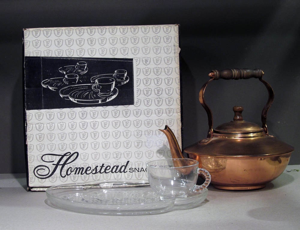 Vintage 8 Pc. Homestead Snack Set from The Federal Glass Company – In ...
