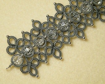 Arabesque needle tatting necklace pattern