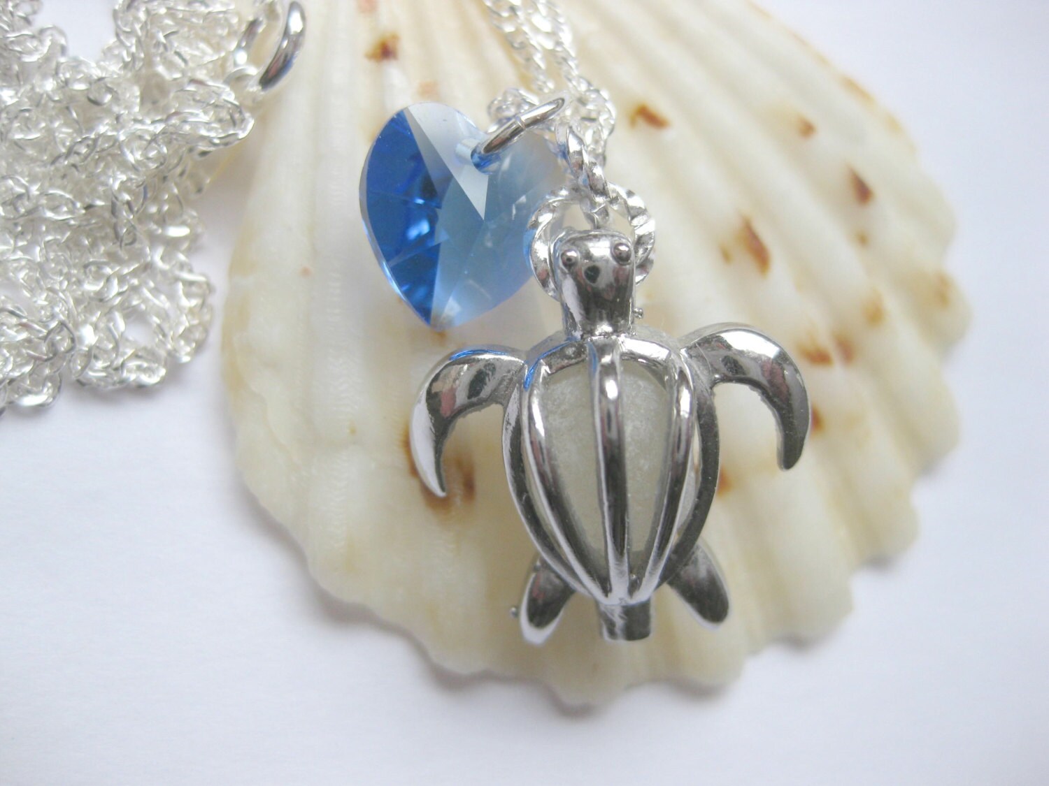 Beach Theme jewelry beach jewelry turtle necklace sea glass