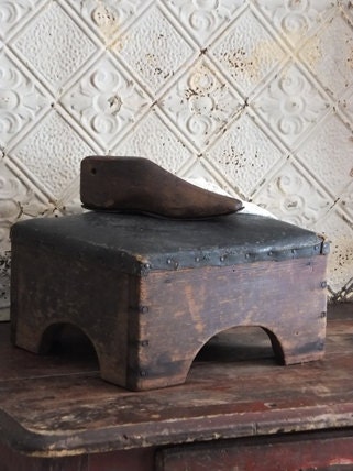 Antique Primitive Foot Stool Ottoman – Haute Juice