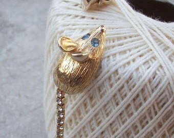 Popular items for vintage mouse pin on Etsy