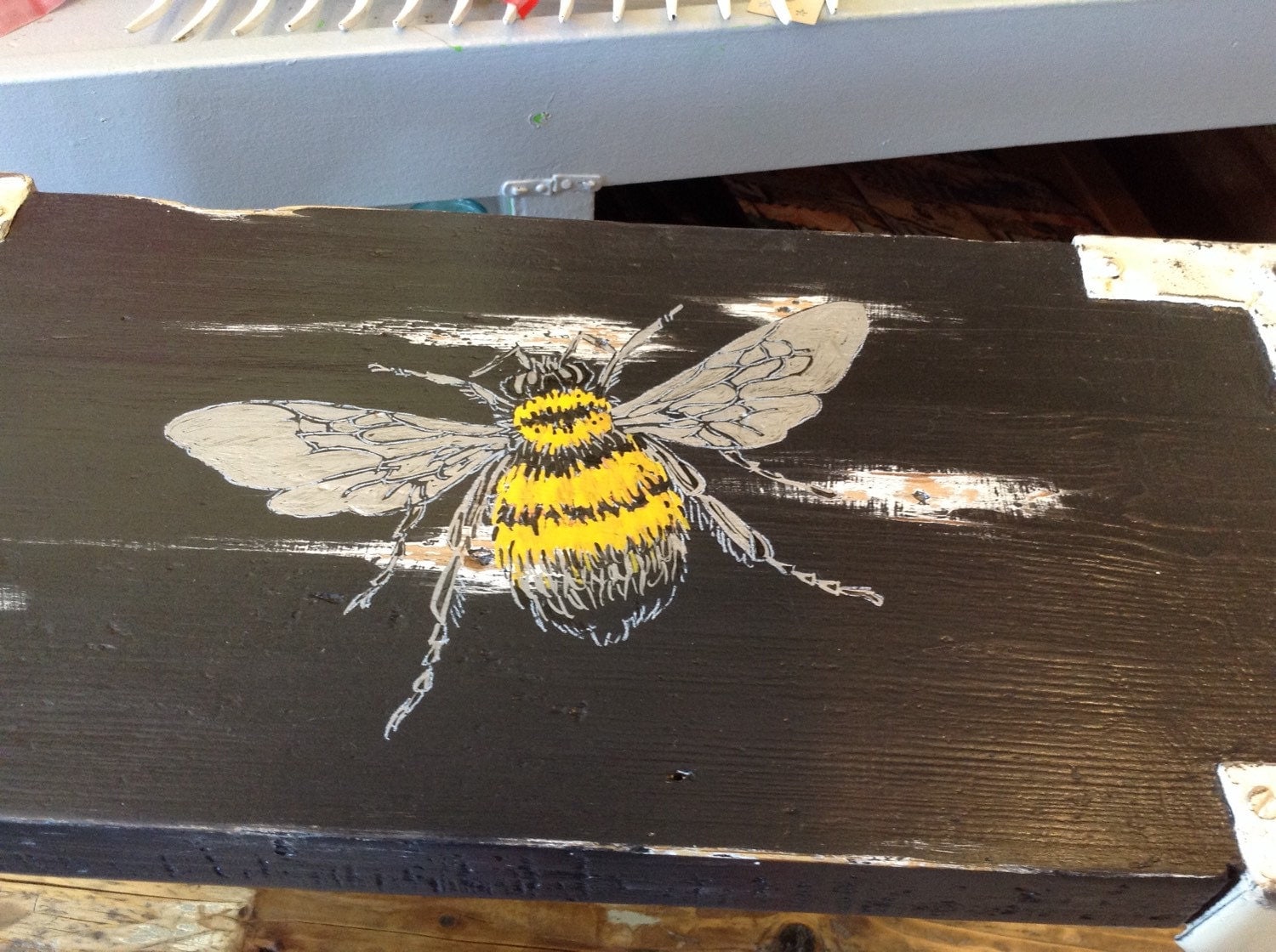 Bee bench – Haute Juice